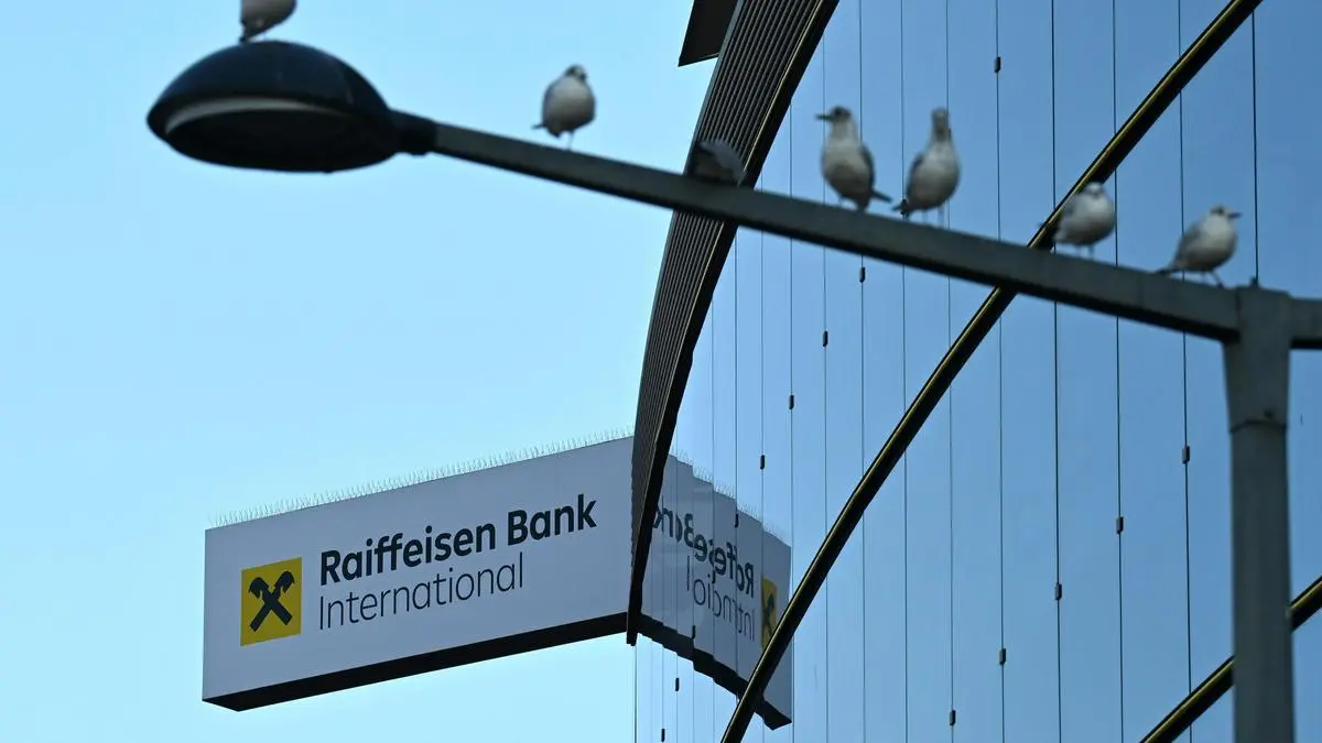 Treffen Trump-Putin geplant: Hoffnung auf Ukraine-Fortschritte: RBI-Aktie legt um 14 Prozent zu